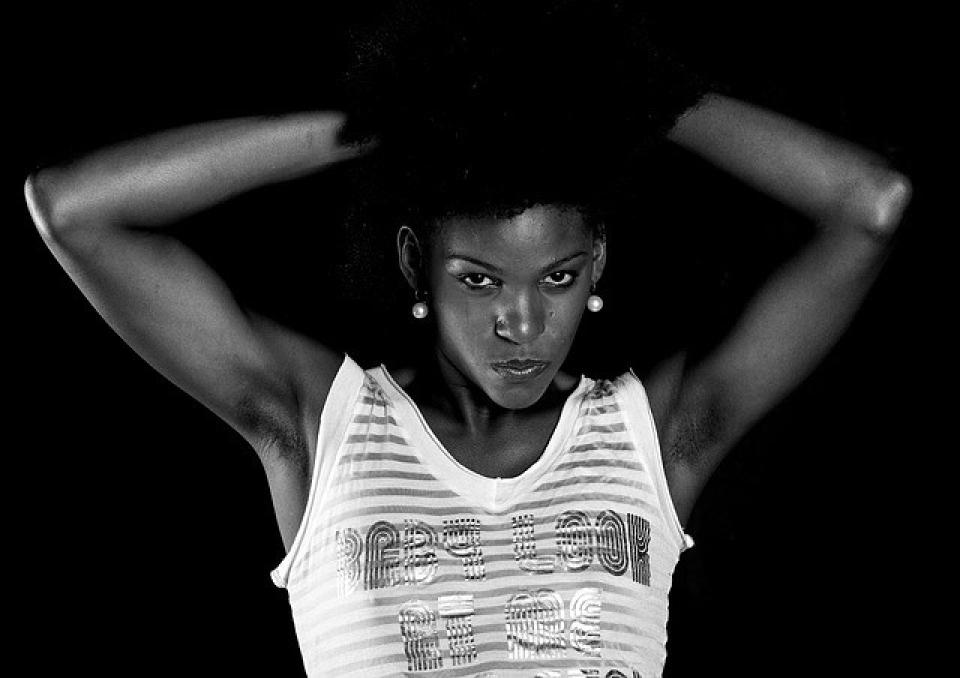 Una mujer negra incomoda a mucha gente, ¿también en internet ...